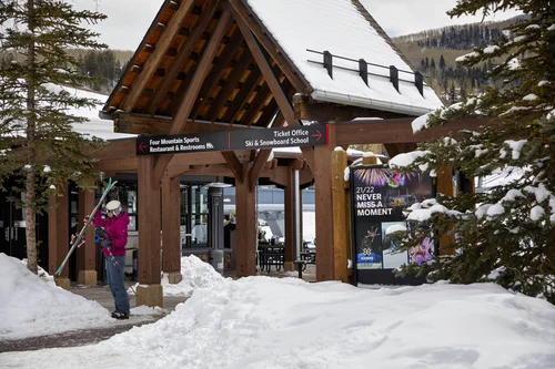 MONOCO | Architectural Signage & Wayfinding