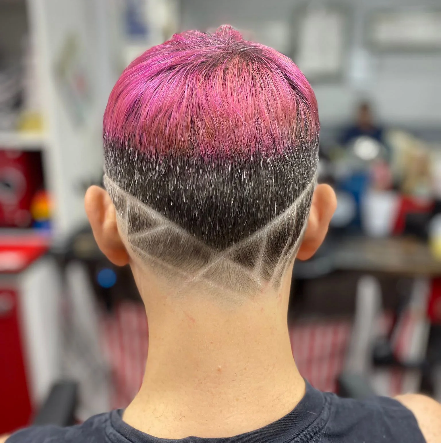 Prices and services — Barberette