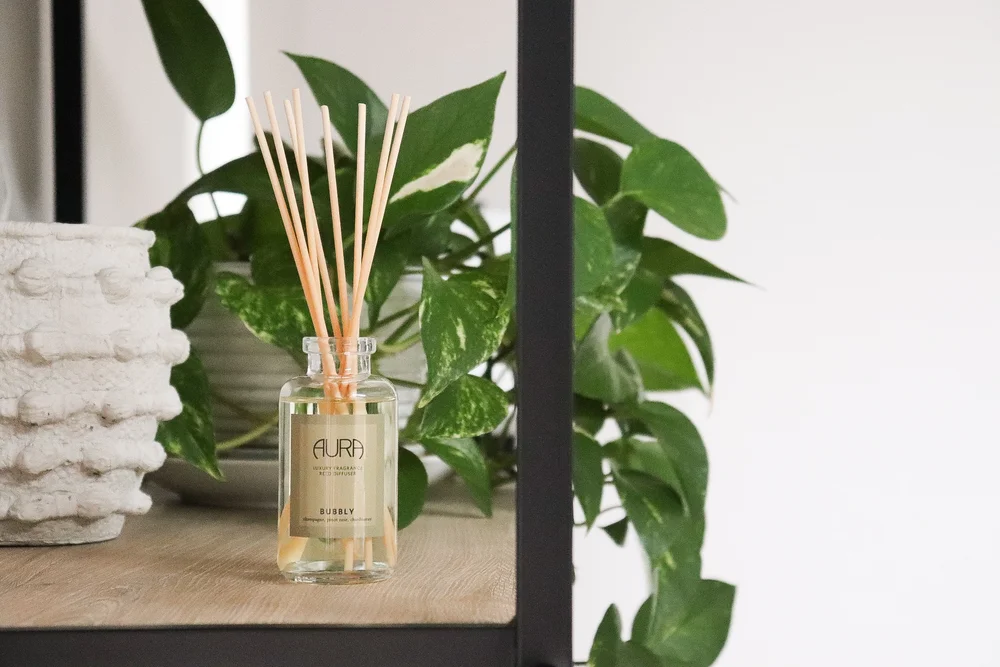 Modern Reed Diffusers for Lasting Home Fragrance | Aura Candles — AURA ...