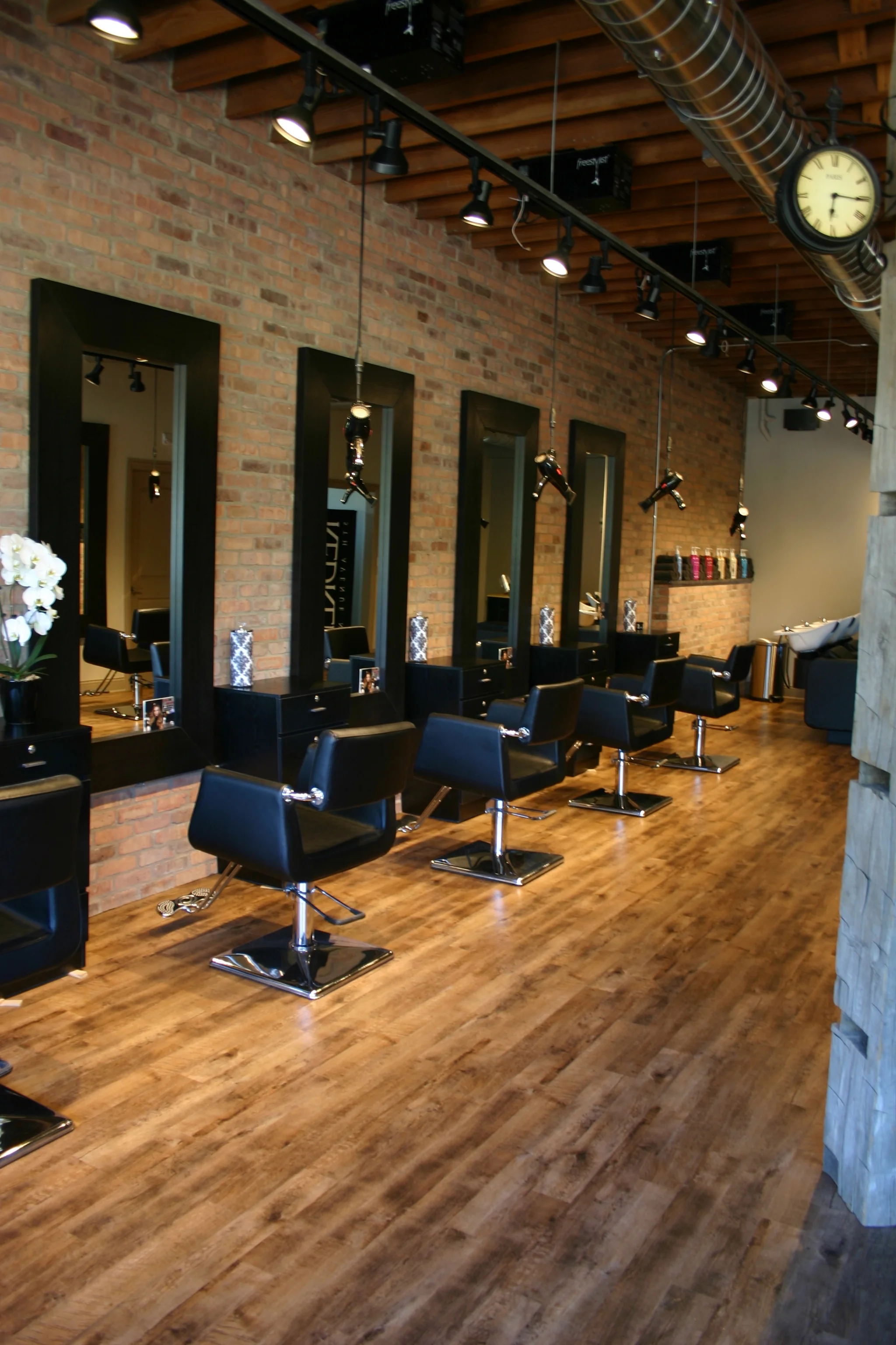 Gallery — Sebastian Nello Salon