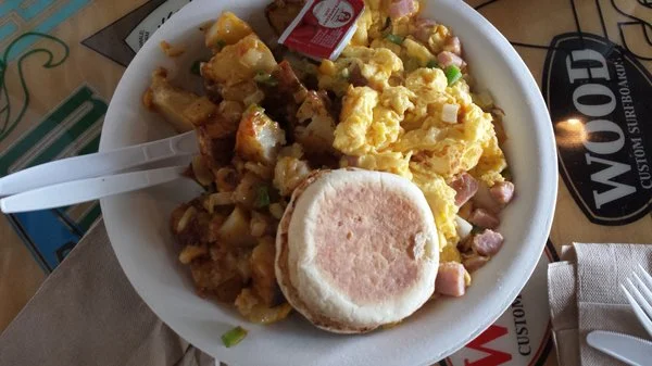 Pipes Cafe | Breakfast & Lunch in Cardiff by the Sea, CA