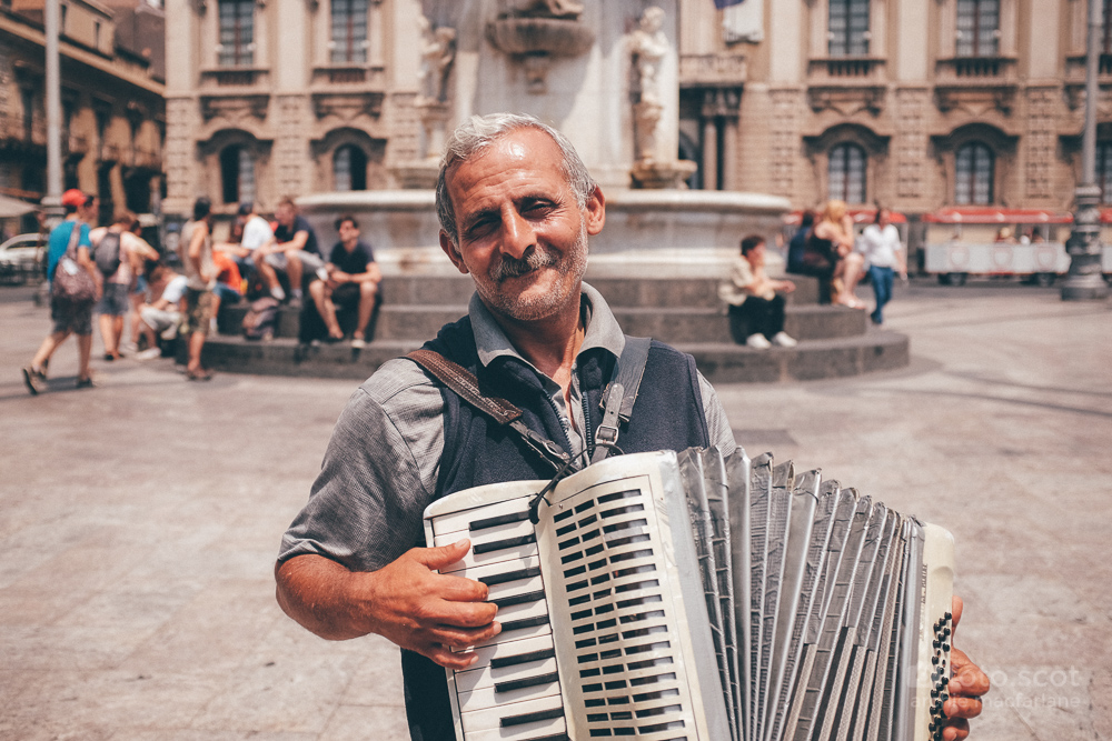 Sicilia I | The clue to everything — Archie MacFarlane