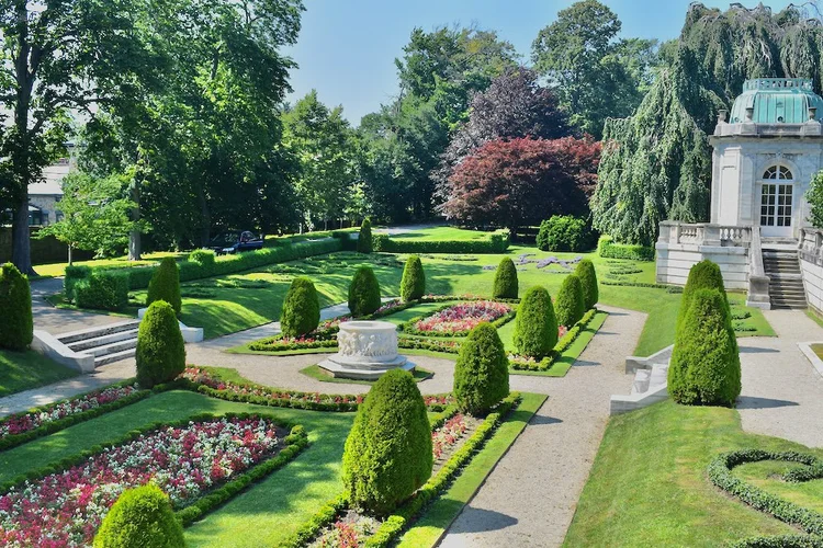 The Elms: A Luxurious Newport Mansion Garden — Enchanted Gardens