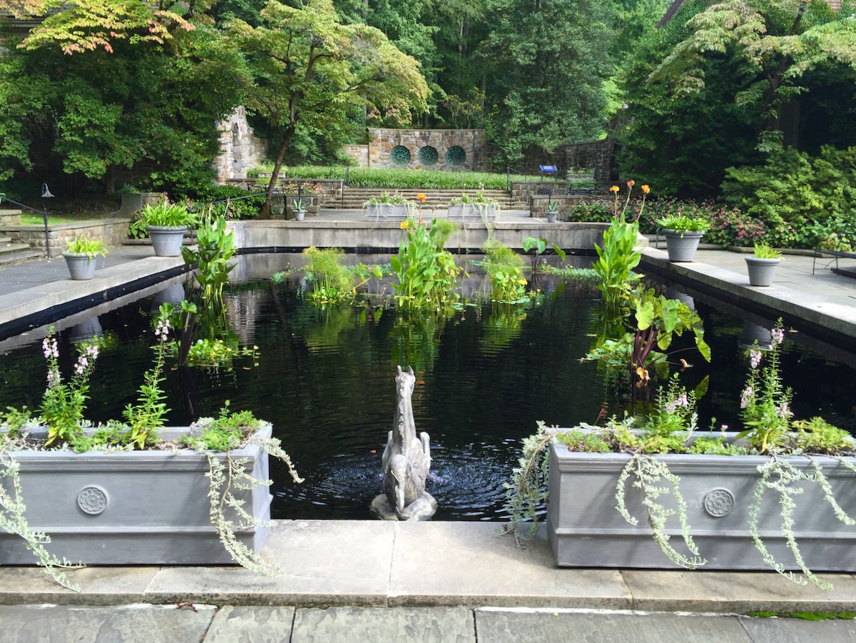 Winterthur: A Glorious du Pont Garden — Enchanted Gardens