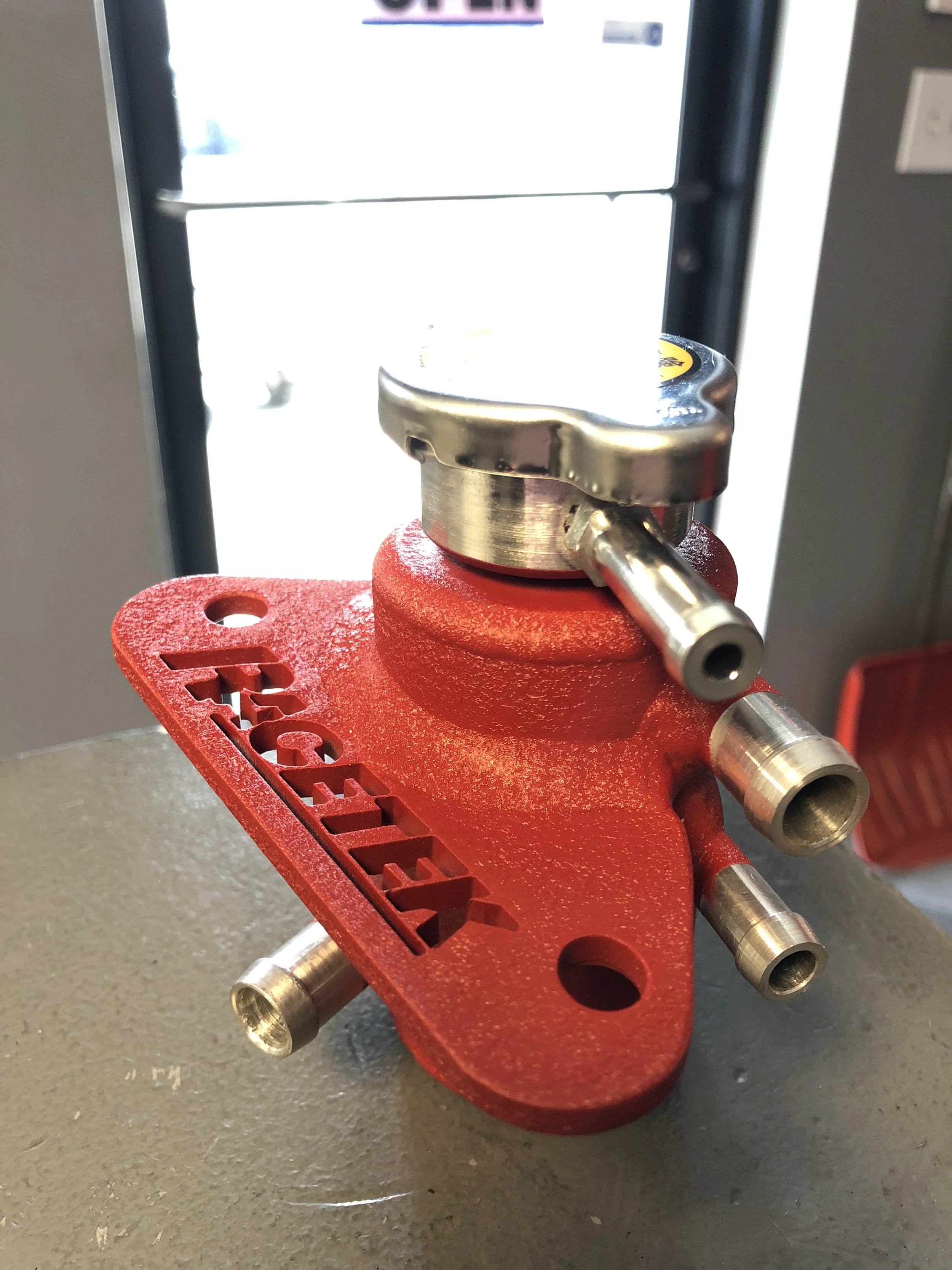 Subaru WRX STI TRU-Swirl coolant expansion tank — RACETEK Automotive Inc