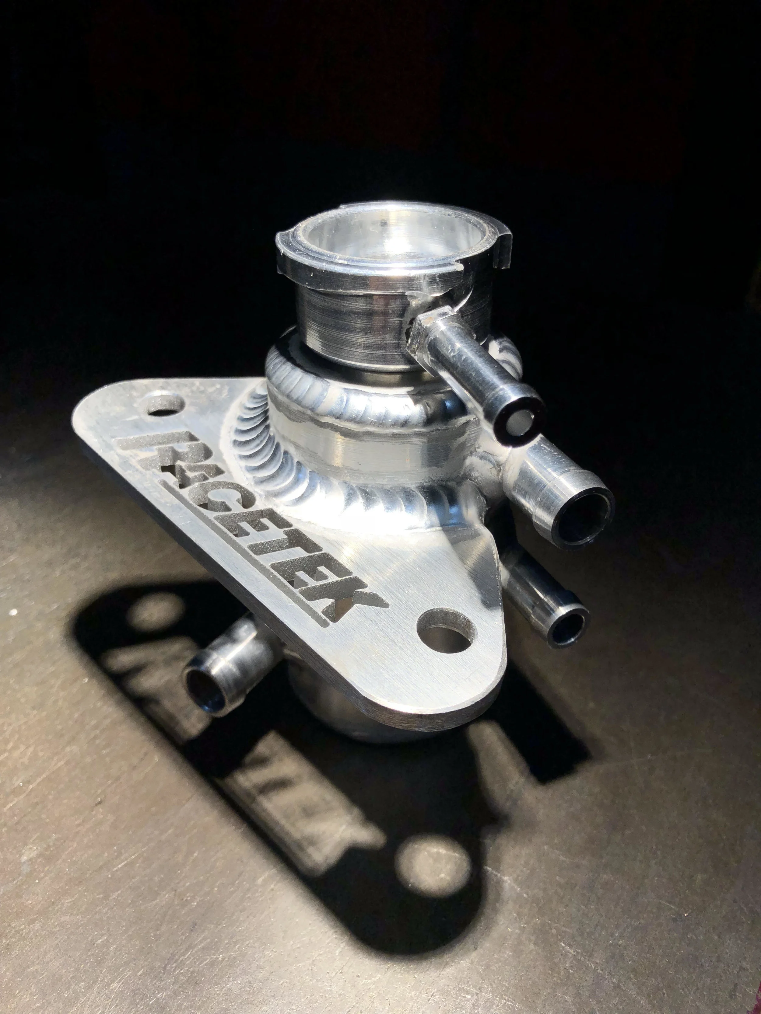 Subaru WRX STI TRU-Swirl coolant expansion tank — RACETEK Automotive Inc