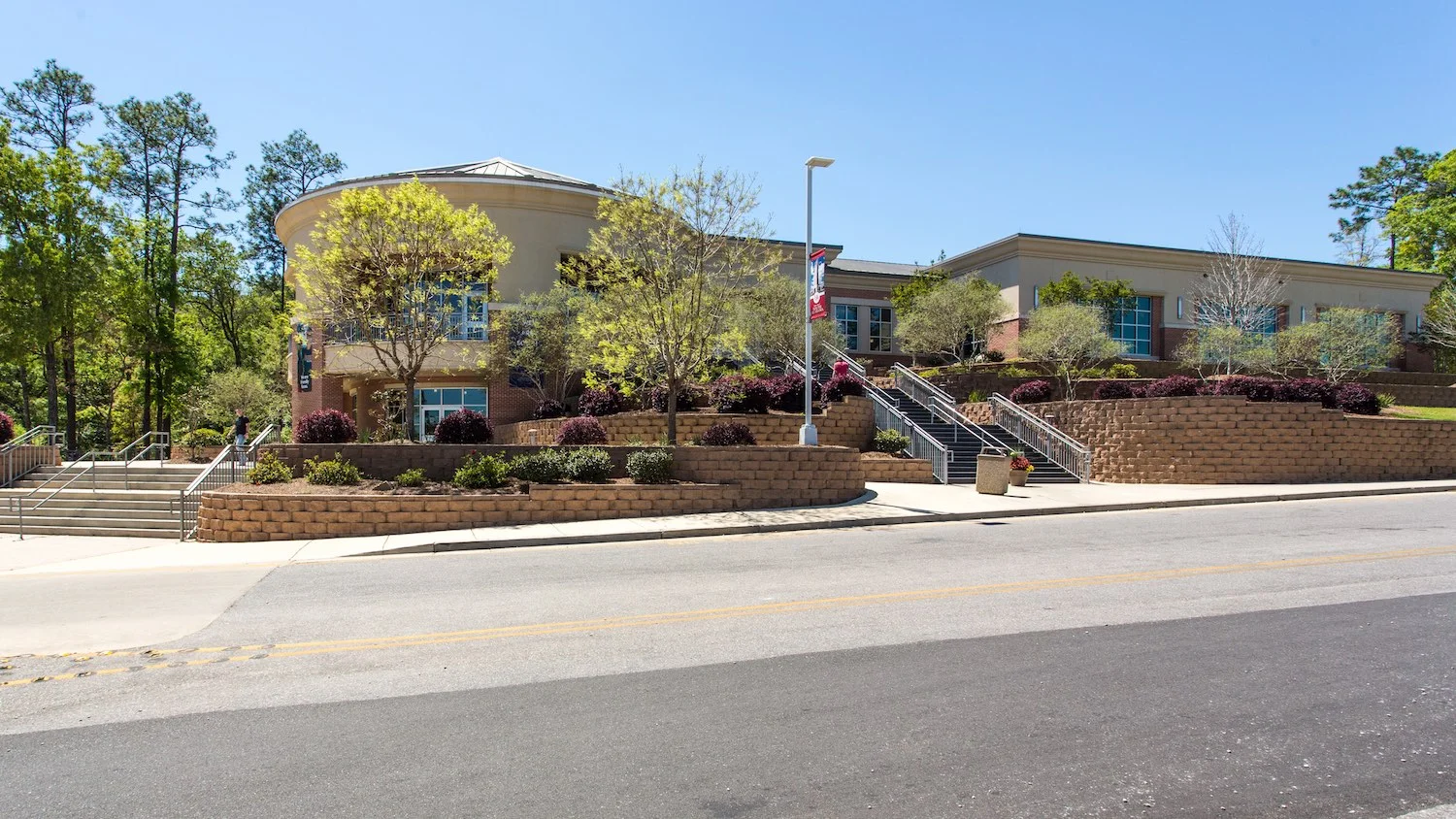 USA Dining Hall — Walcott Adams Verneuille Architects - Fairhope, Alabama