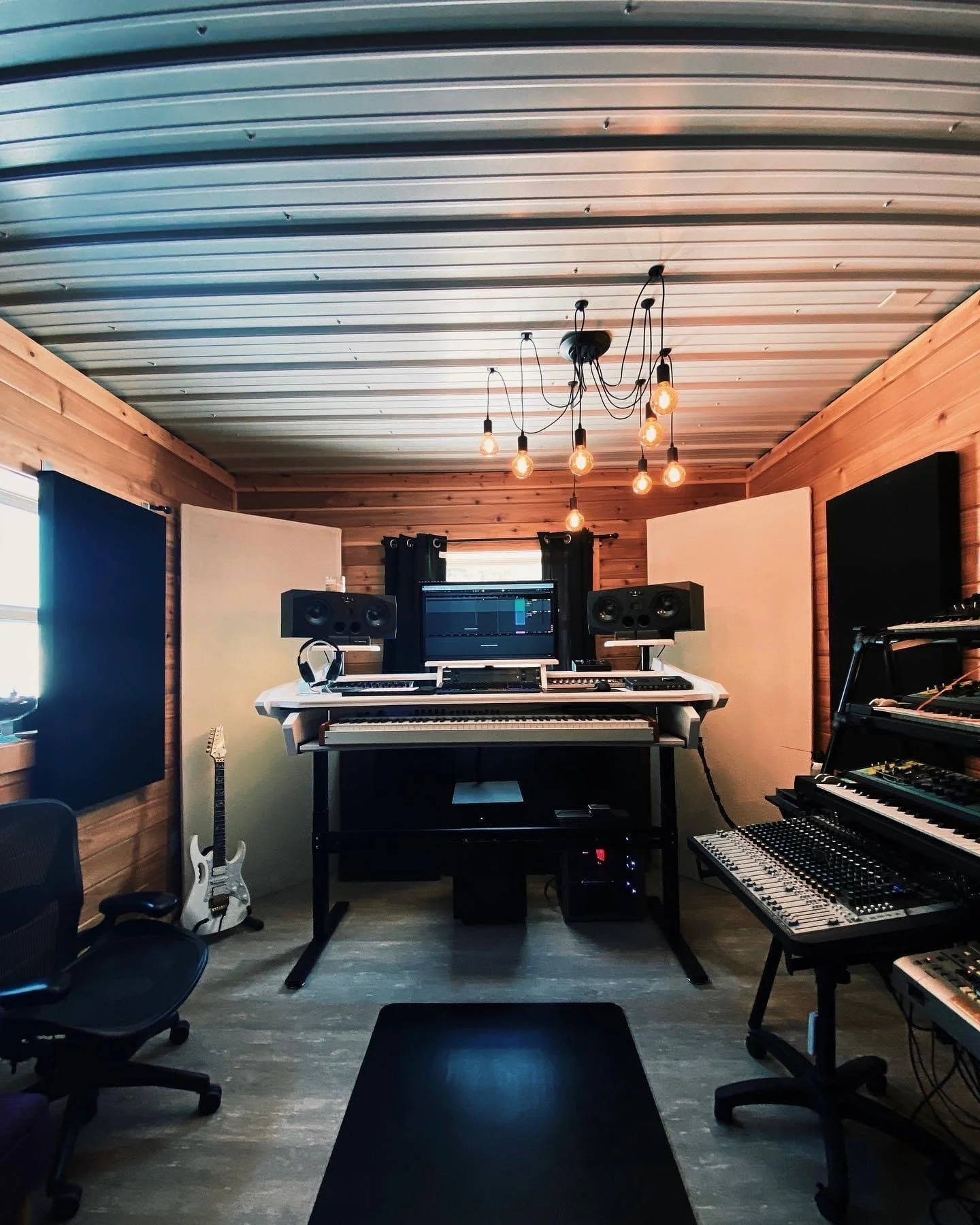 Nick Scott — Nick's Studio