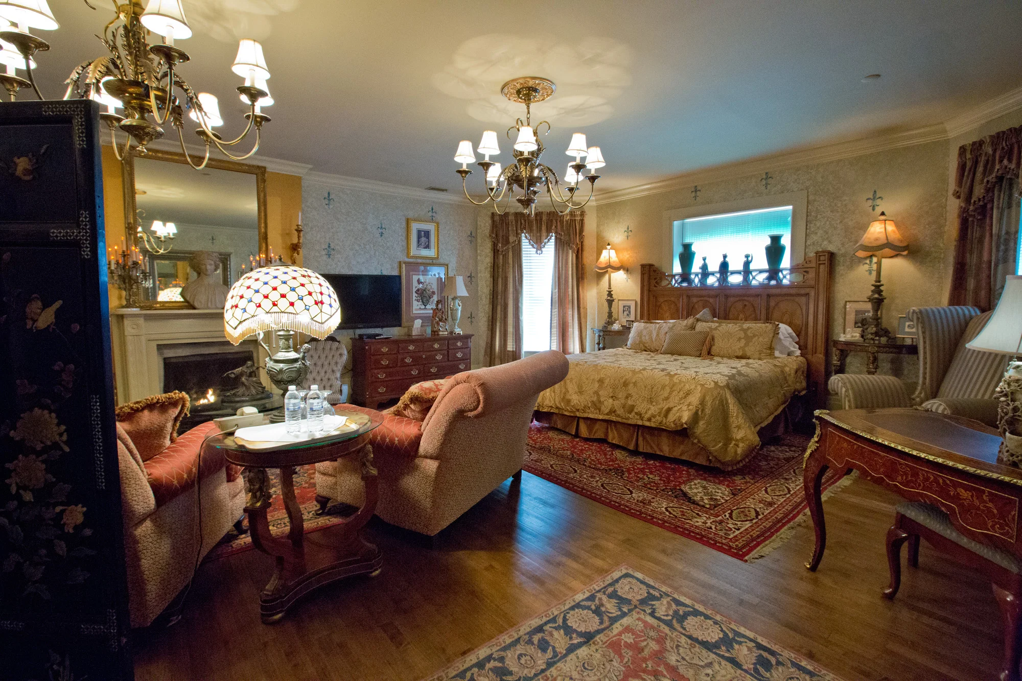 Gallery — The Beiger Mansion