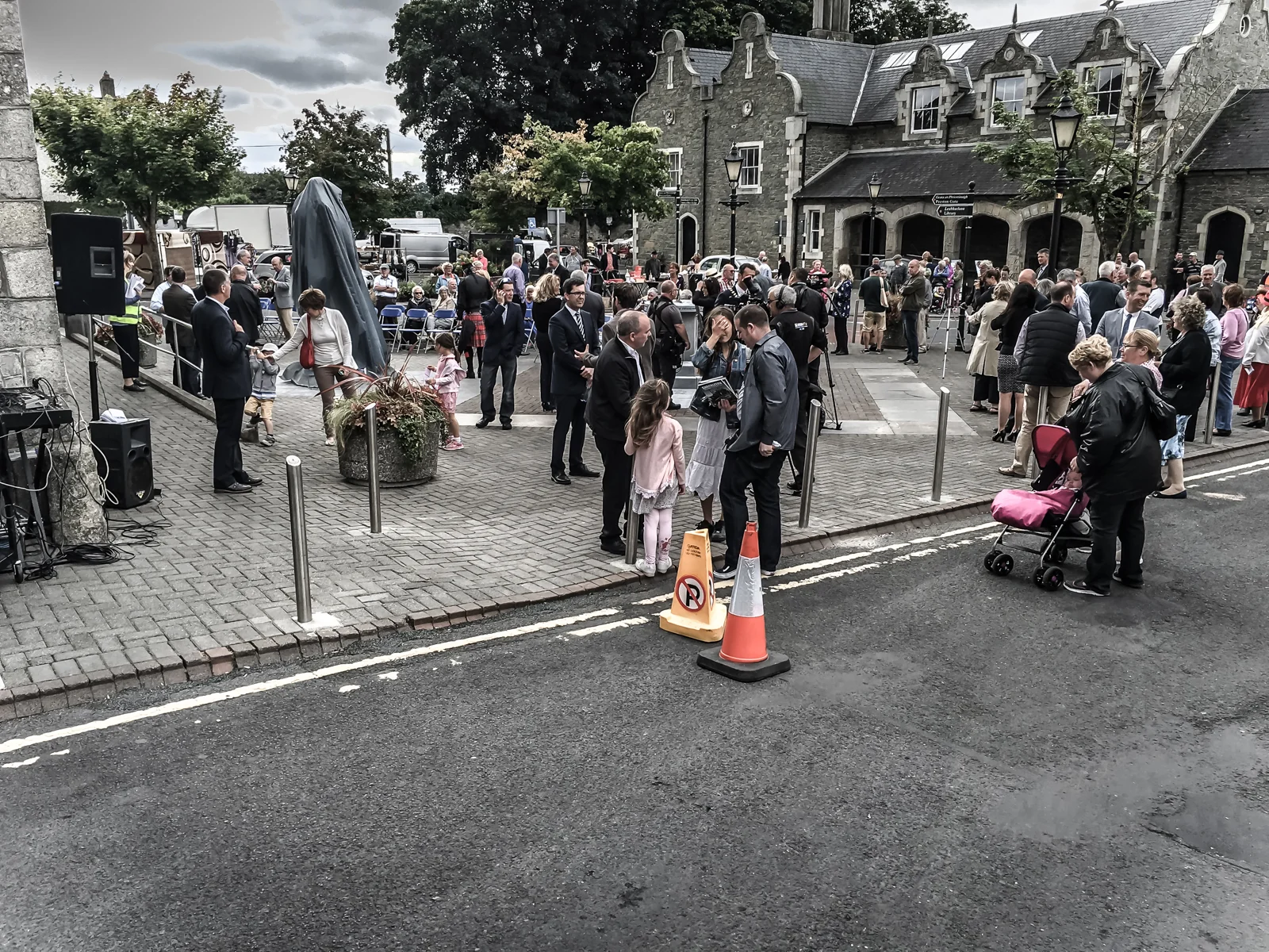 Shackleton unveiling — Mark Richards FRSS