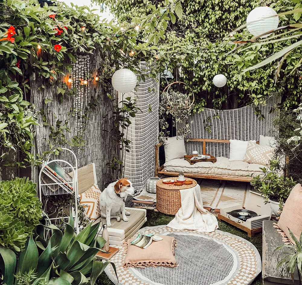 Spring Roundup: Indoor/Outdoor Garden Space — The Tiny Canal Cottage