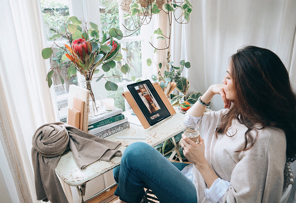 Working From Home: Creating a Makeshift/Temporary Home-Office in a ...