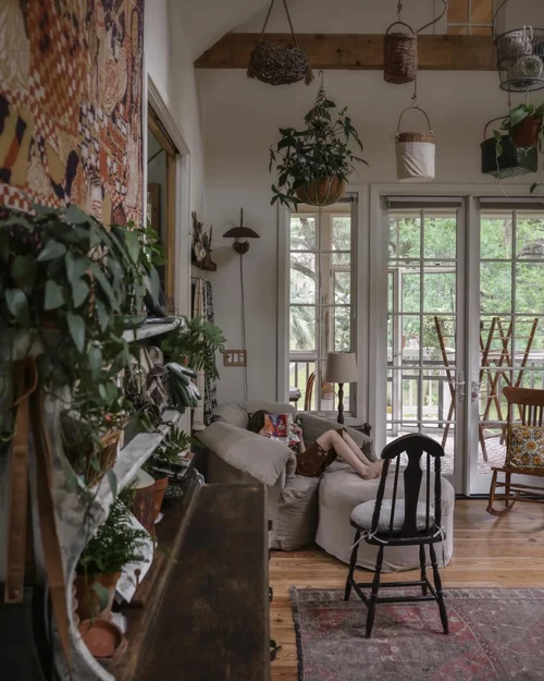 Before & After Video: The Cottage in Spring 2022 + Spring 2023 — The Tiny Canal Cottage