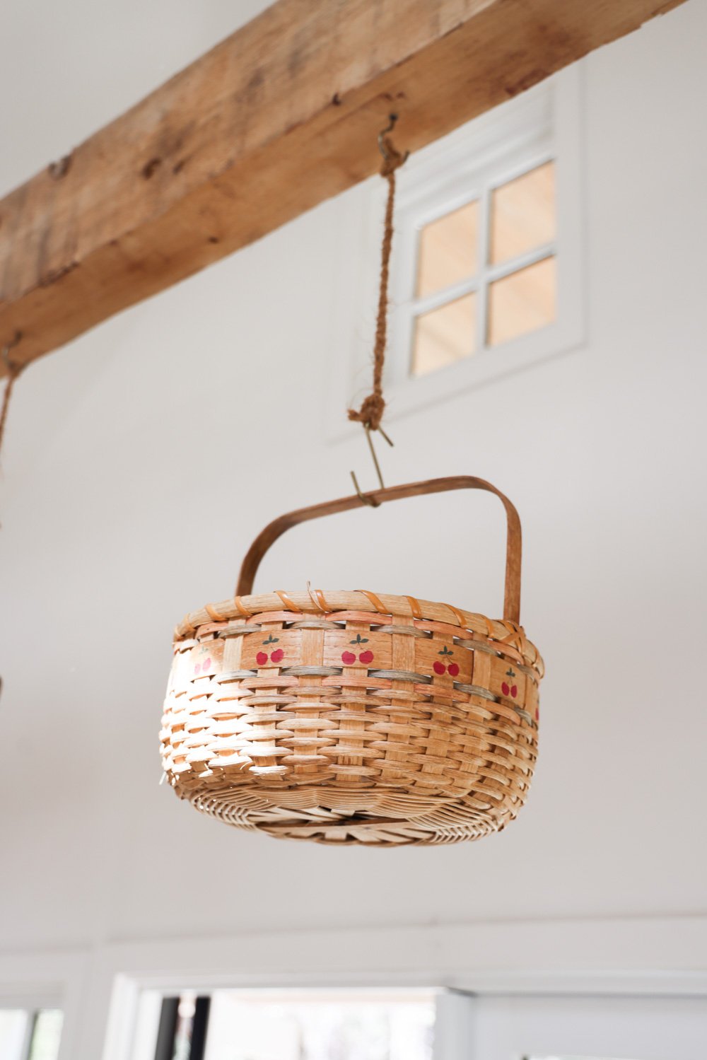 Roundup: Secondhand Gems for Small Spaces — The Tiny Canal Cottage