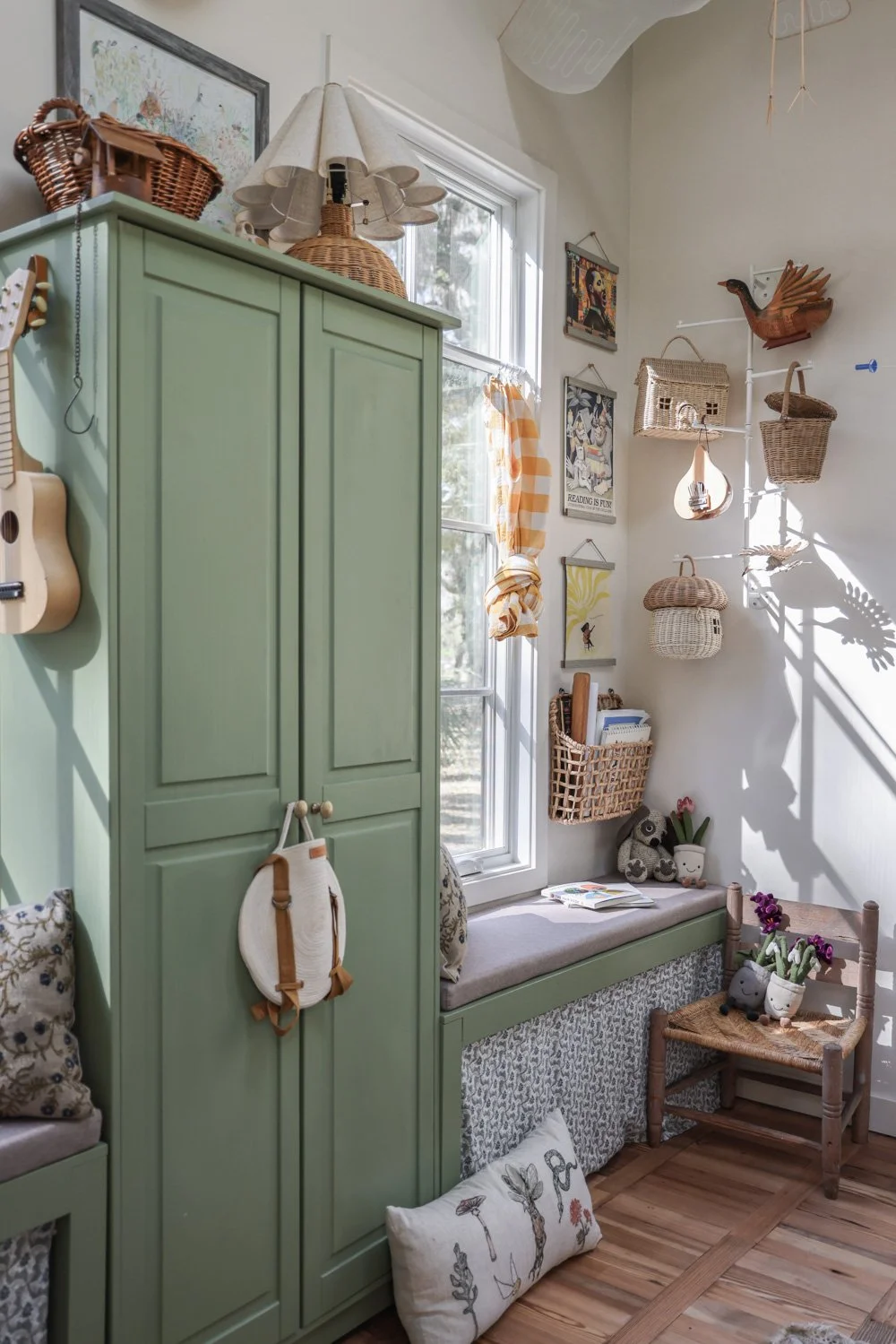 Multifunctional Furnishings for the Children’s Shared Bedroom — The ...