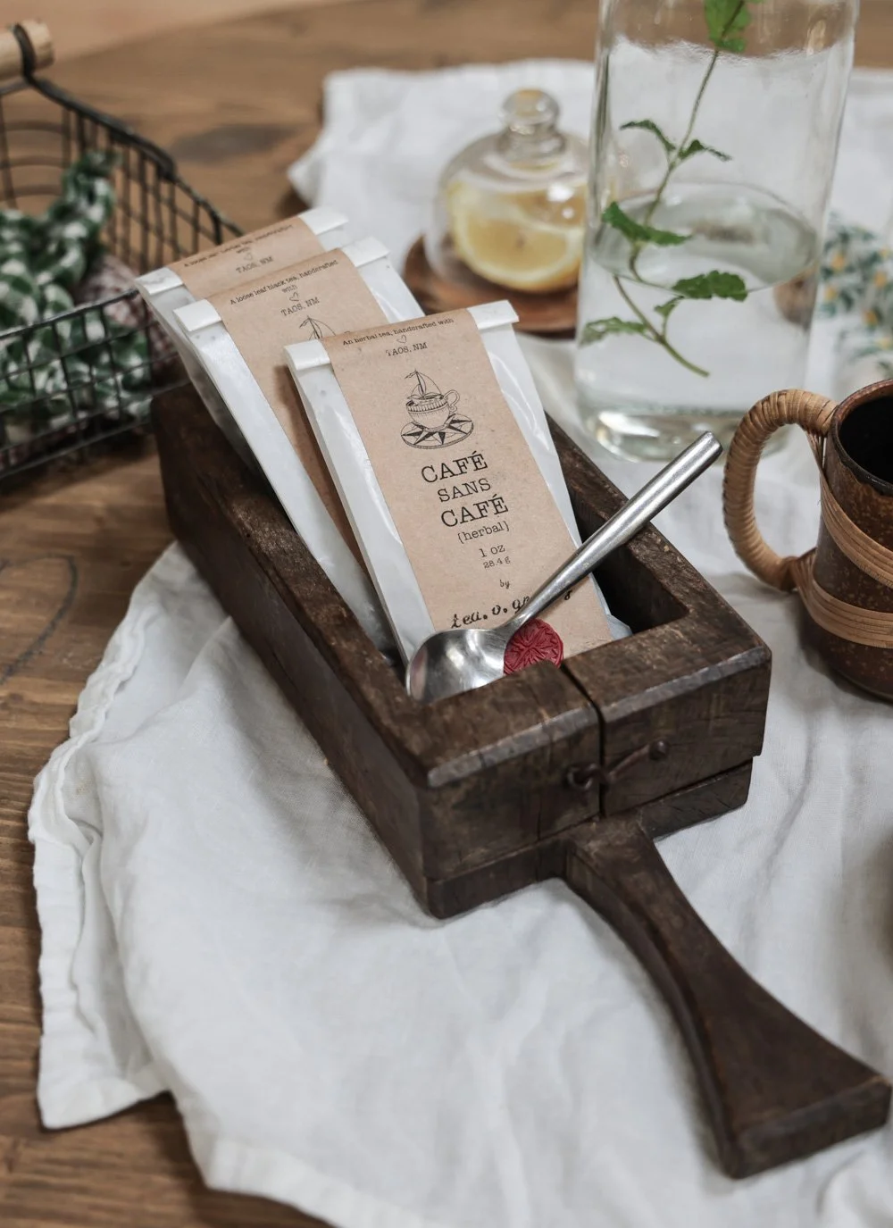 Roundup: Secondhand Gems for Small Spaces — The Tiny Canal Cottage