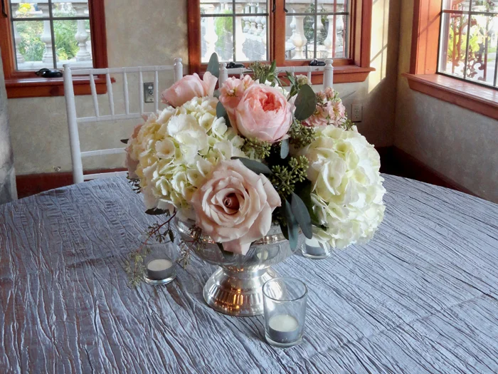 Centerpieces — The Wright House