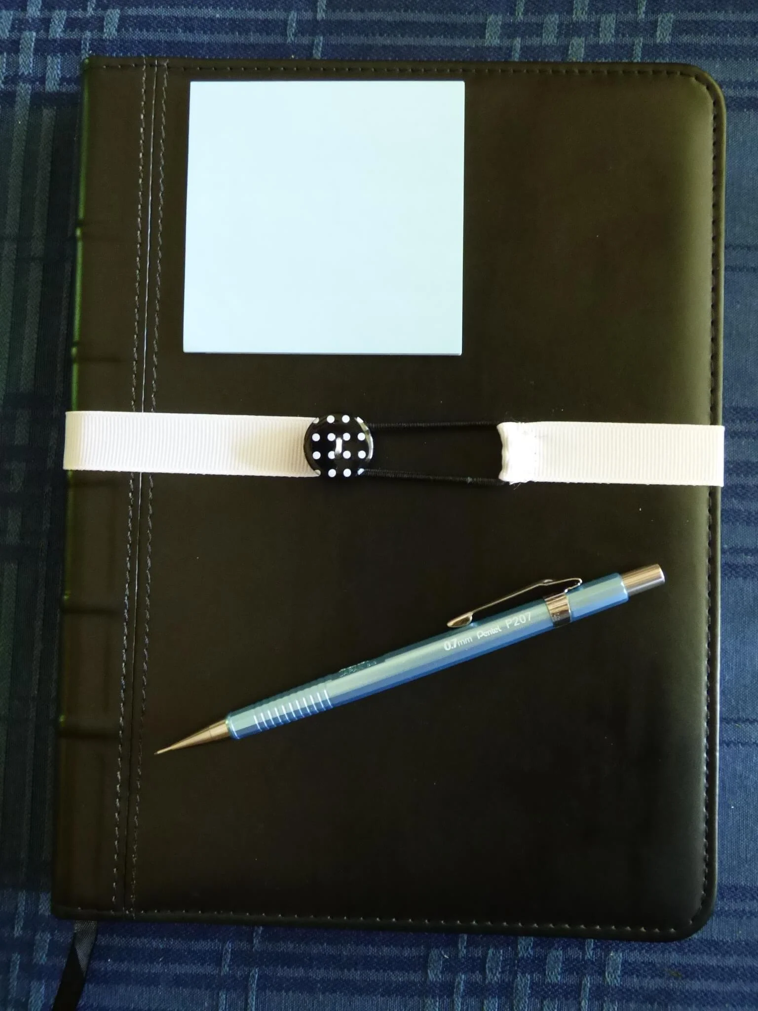 How to make a bullet journal ribbon loop — Day to Day Adventures