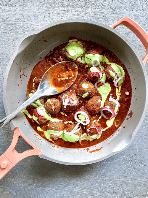 Kefta meatballs and tomato sauce tagine with jalapeño & herb yoghurt ...