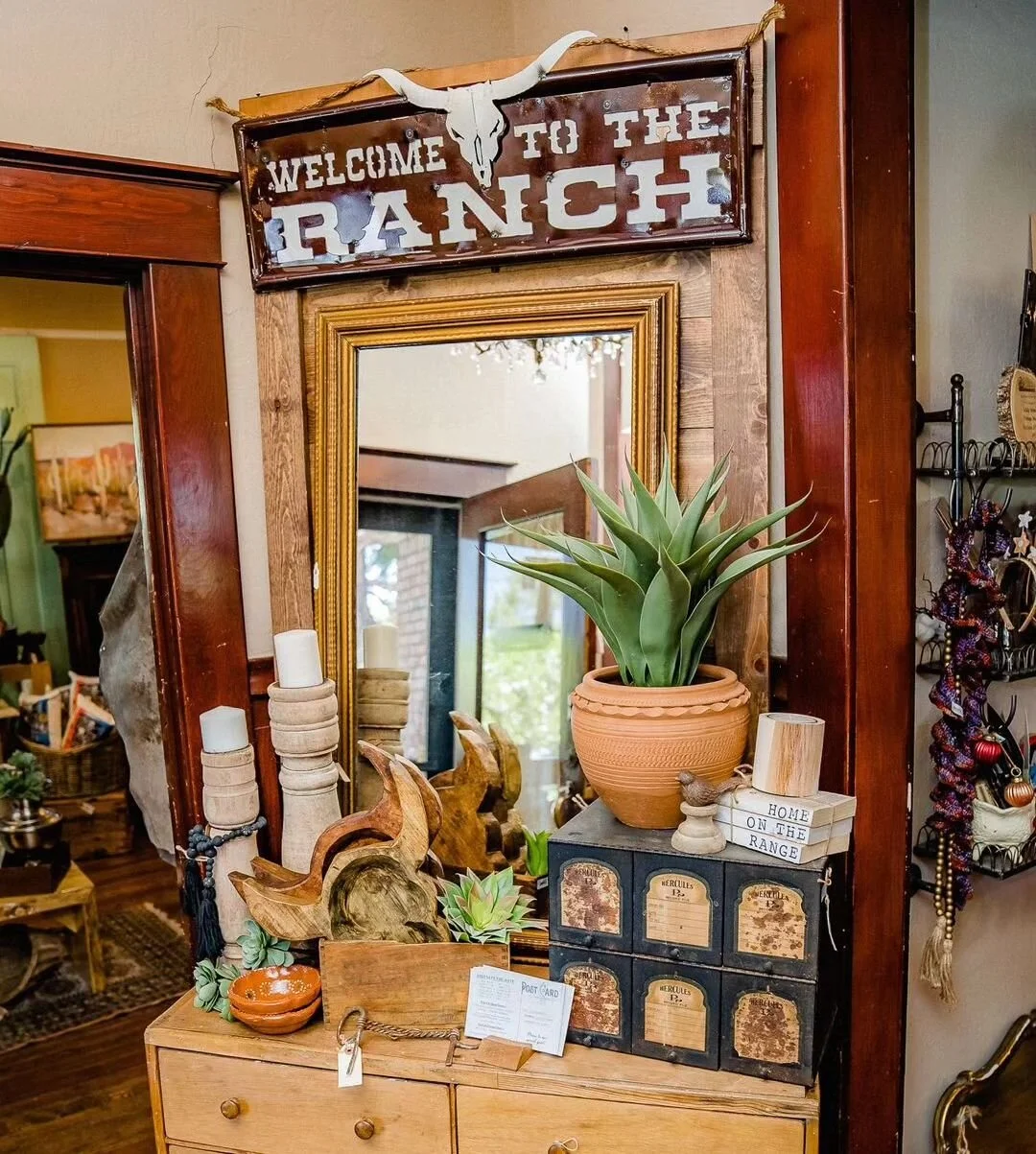 Eddy Street Vintage Market Antiques Repurposed Furniture and Home Decor ...