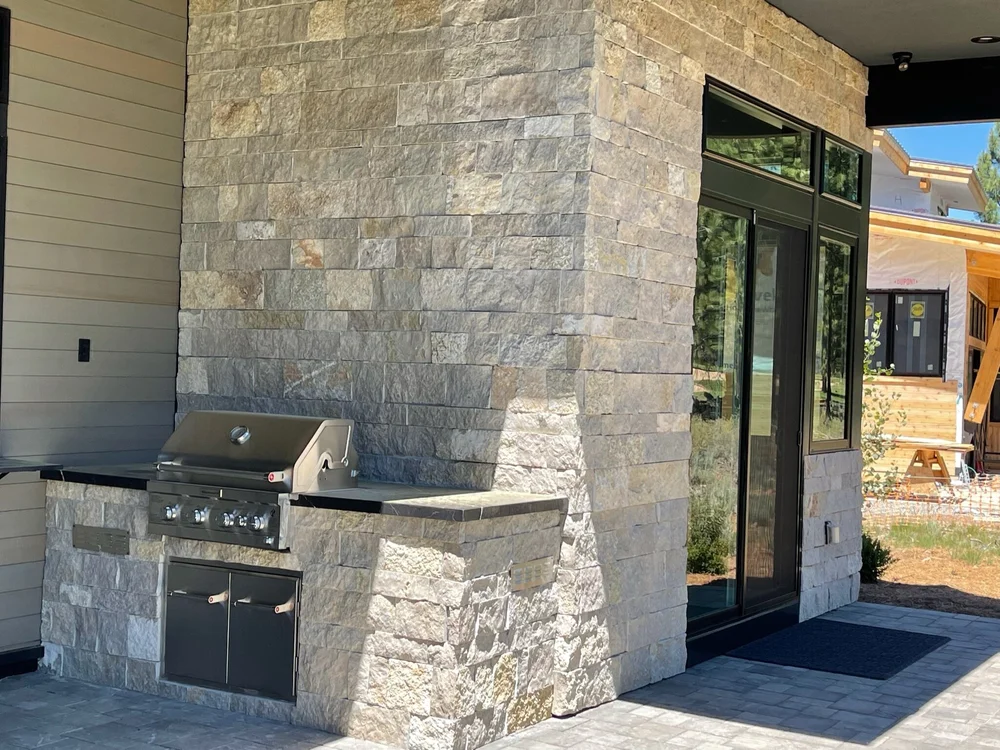 Avalon — Kő Natural Stone