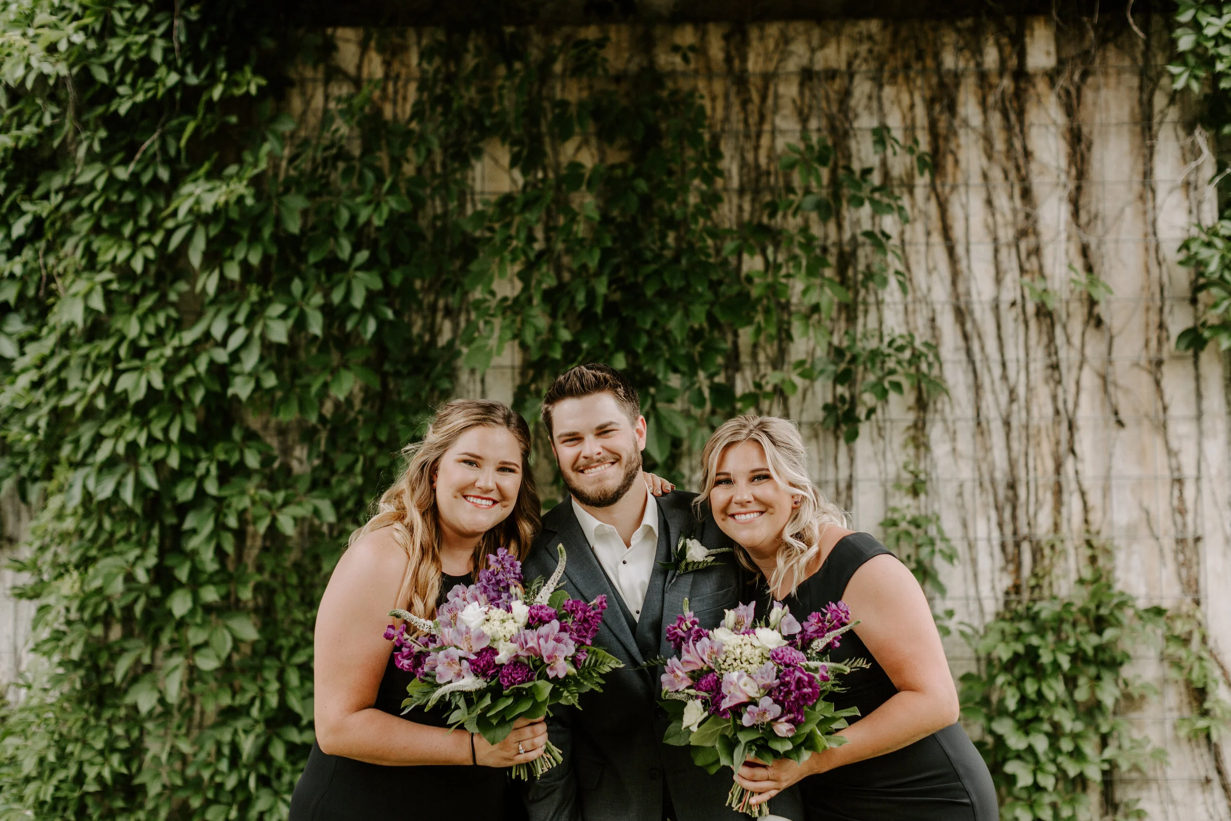 Black + White Outdoor Wedding at Elm Creek Park in Maple Grove ...