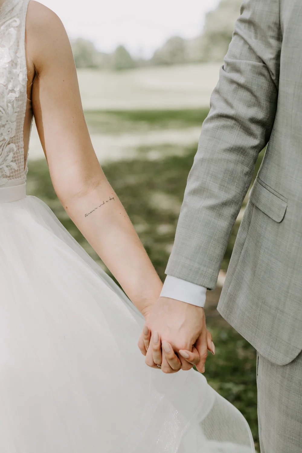 Outdoor Summer Wedding on a Golf Course in Blaine — Bridget Couwenhoven ...