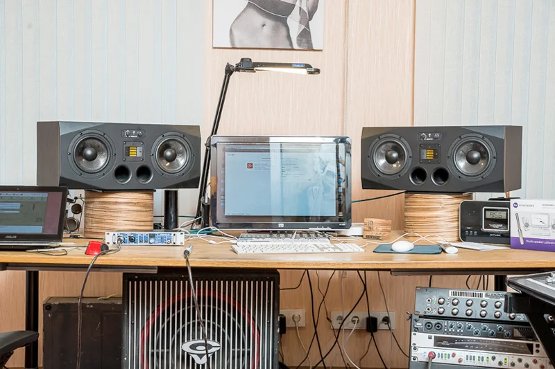 Testing Home Studio Acoustics With 5 Sets Of Studio Monitors | Pro ...