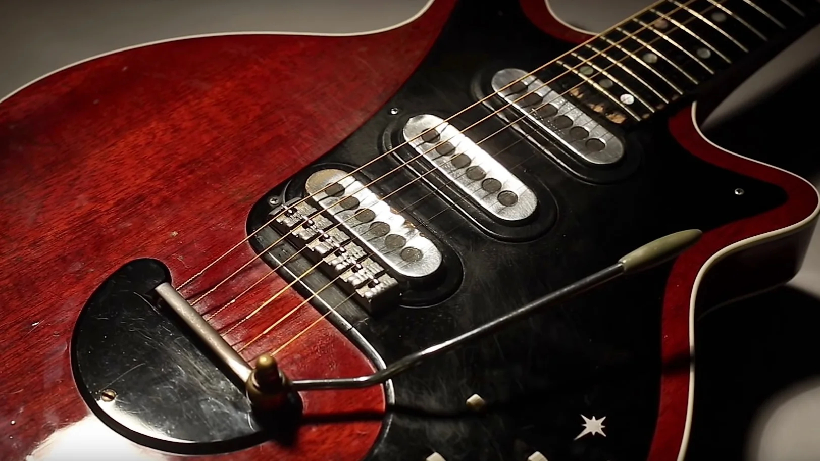 IK Multimedia’s Brian May Collection for AmpliTube Tested By Queen ...