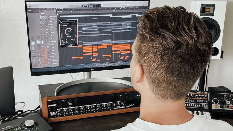 Our Top Tips For Mixing In Small Rooms | Production Expert