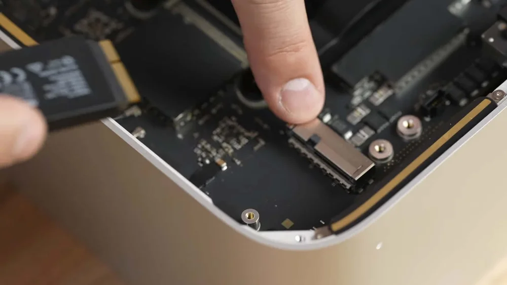 Mac Studio Teardown - It May Have Upgradable SSD | Production Expert