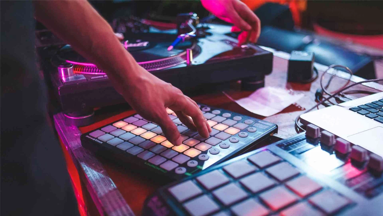 Four Old-School Sampling Tips To Give Your Productions That Sound | Production Expert