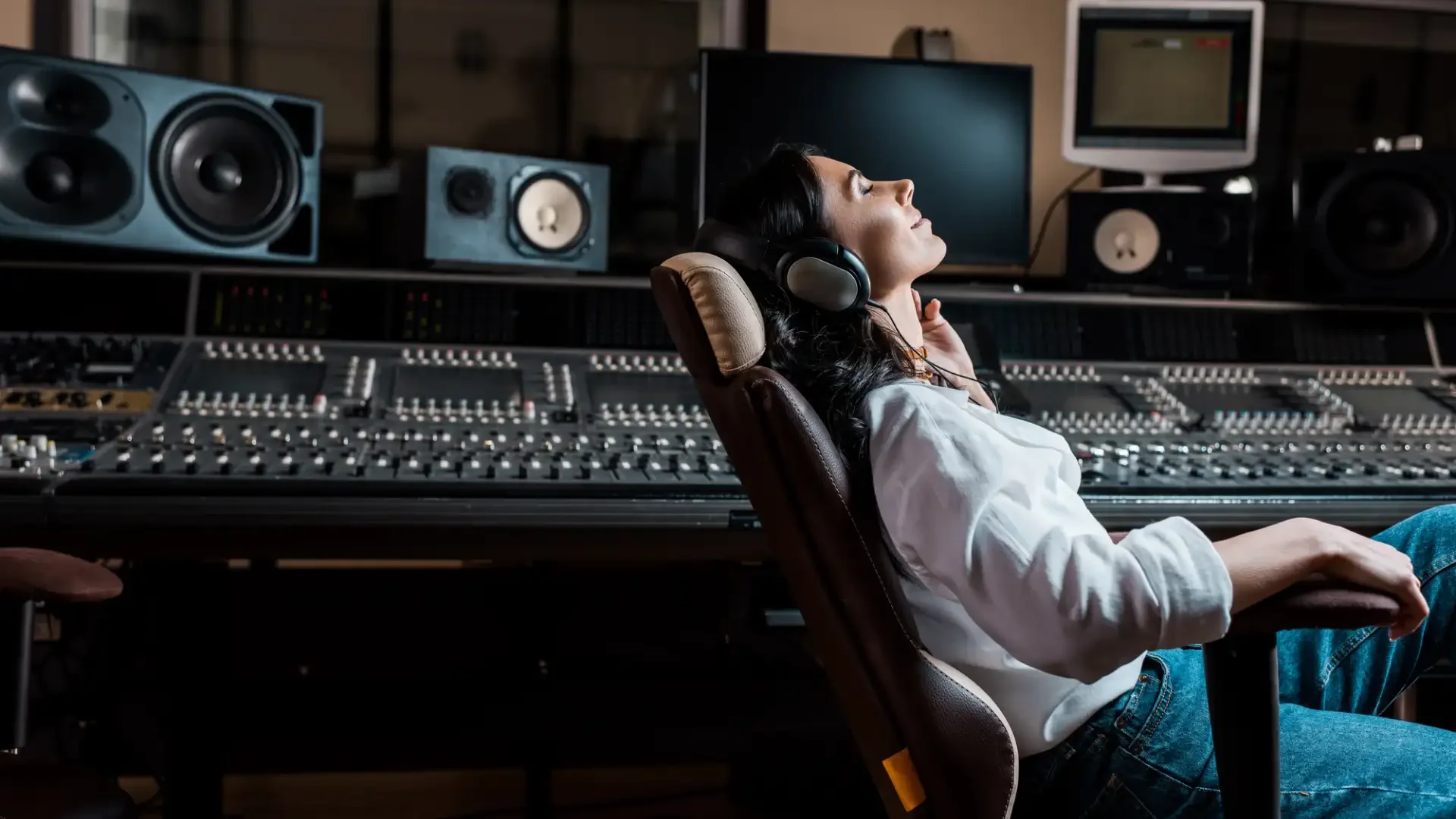 Are You Going To Try JOMO In 2026? It May Improve Your Creative Output ...