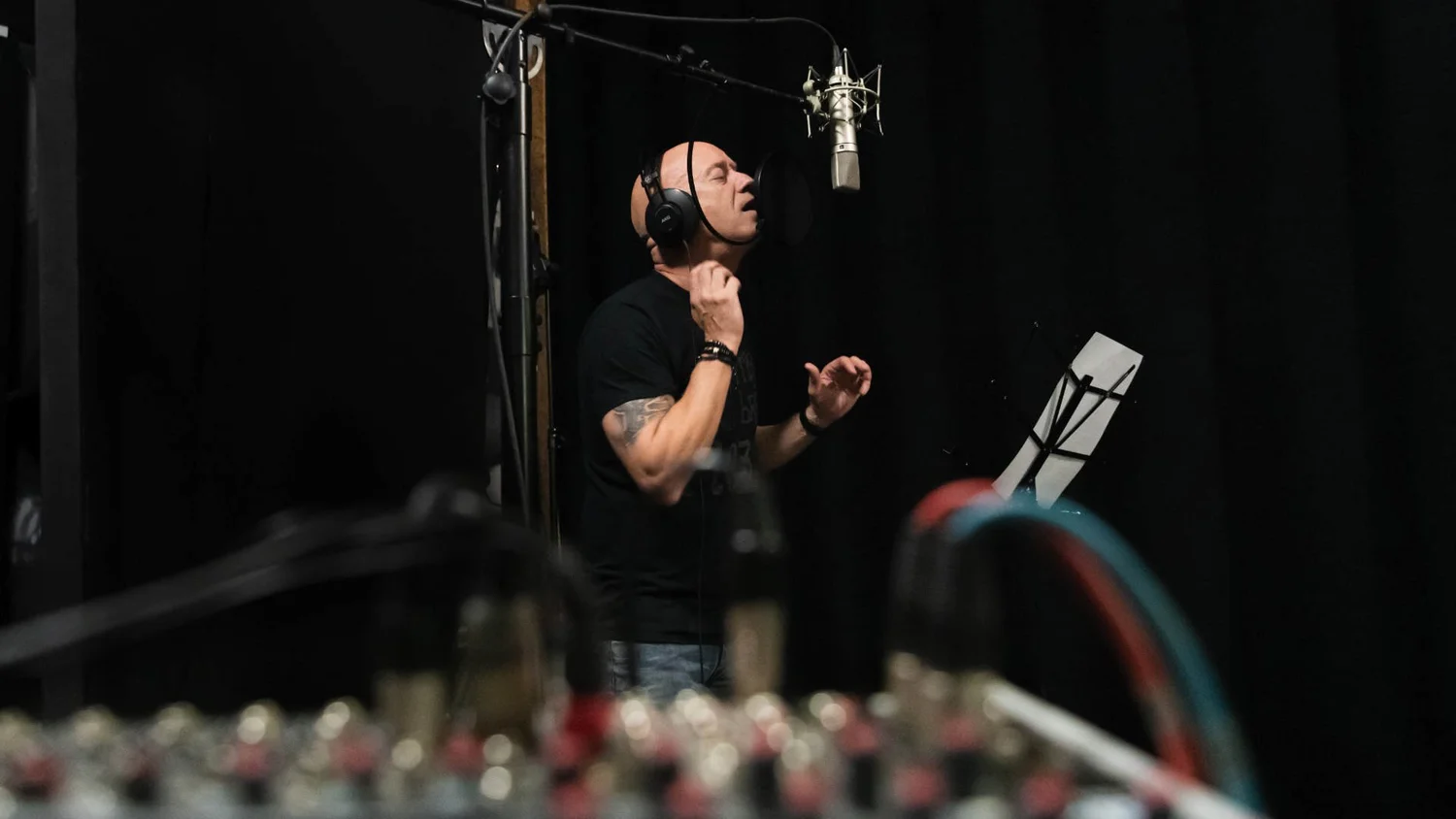 The Easiest Way To Get Zero Latency When Tracking | Production Expert