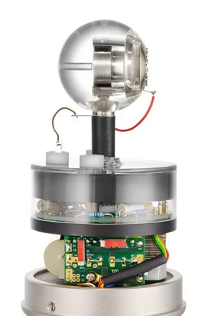 Neumann Brings Back a Recording Icon with the M 50 V Tube Microphone ...