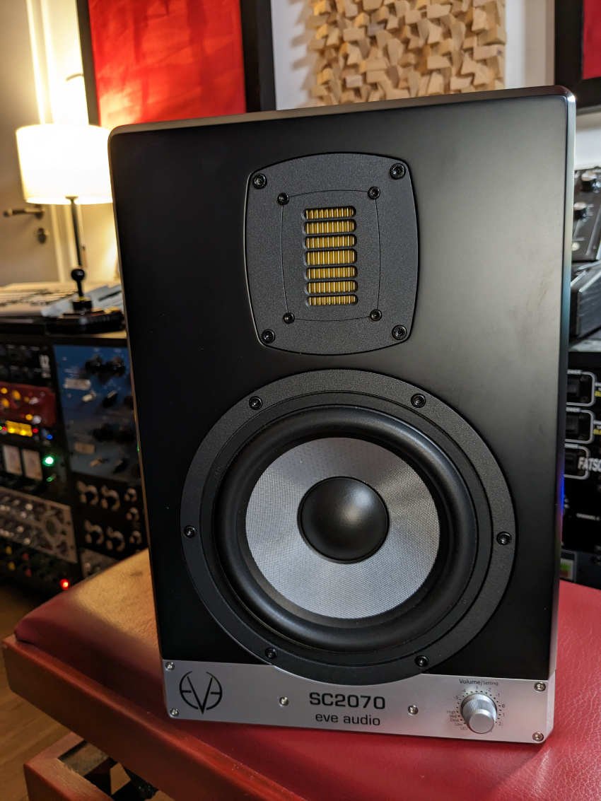 EVE Audio SC2070 Studio Monitors - World First Review | Audio ...