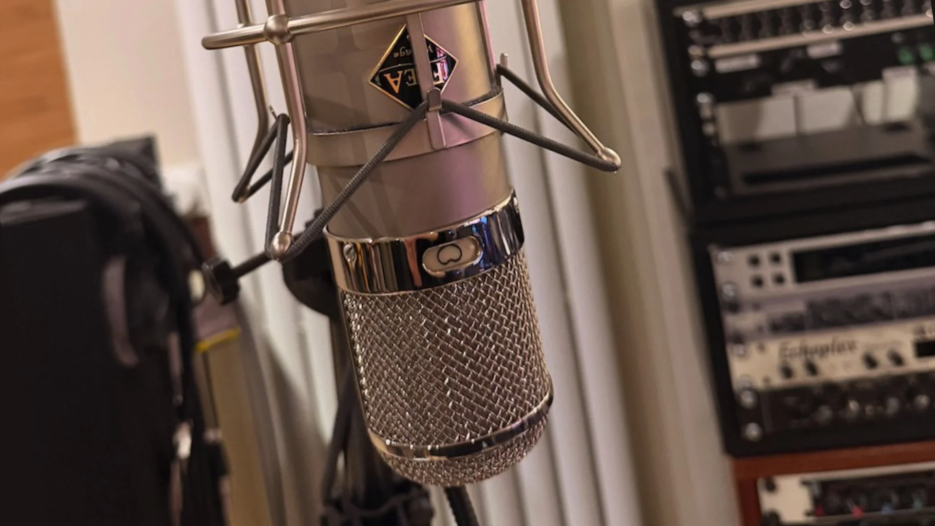 Hardware Product Of The Year 2025 - Flea 47 Microphone | Audio ...