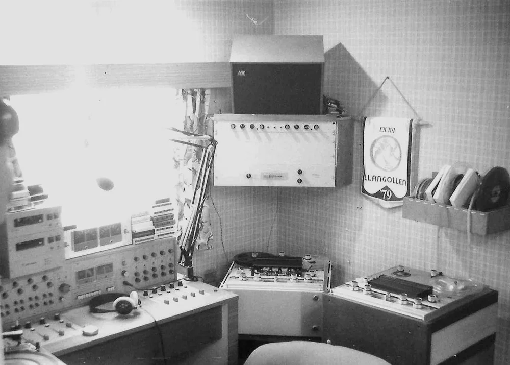 My First Post Production Studio Set-up - Mike Thornton | Audio ...