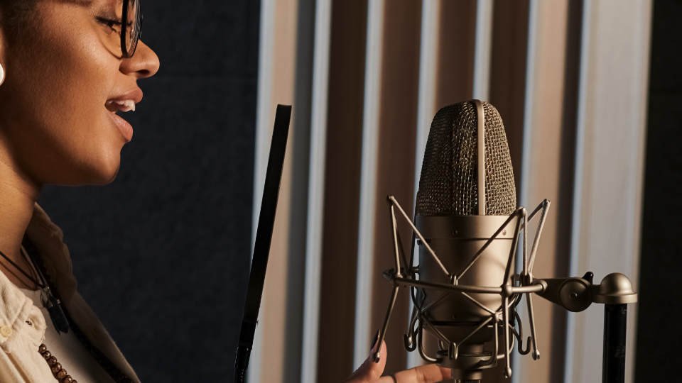 How To Make Space For Vocals In Your Mix - Expert Tutorial | Audio ...