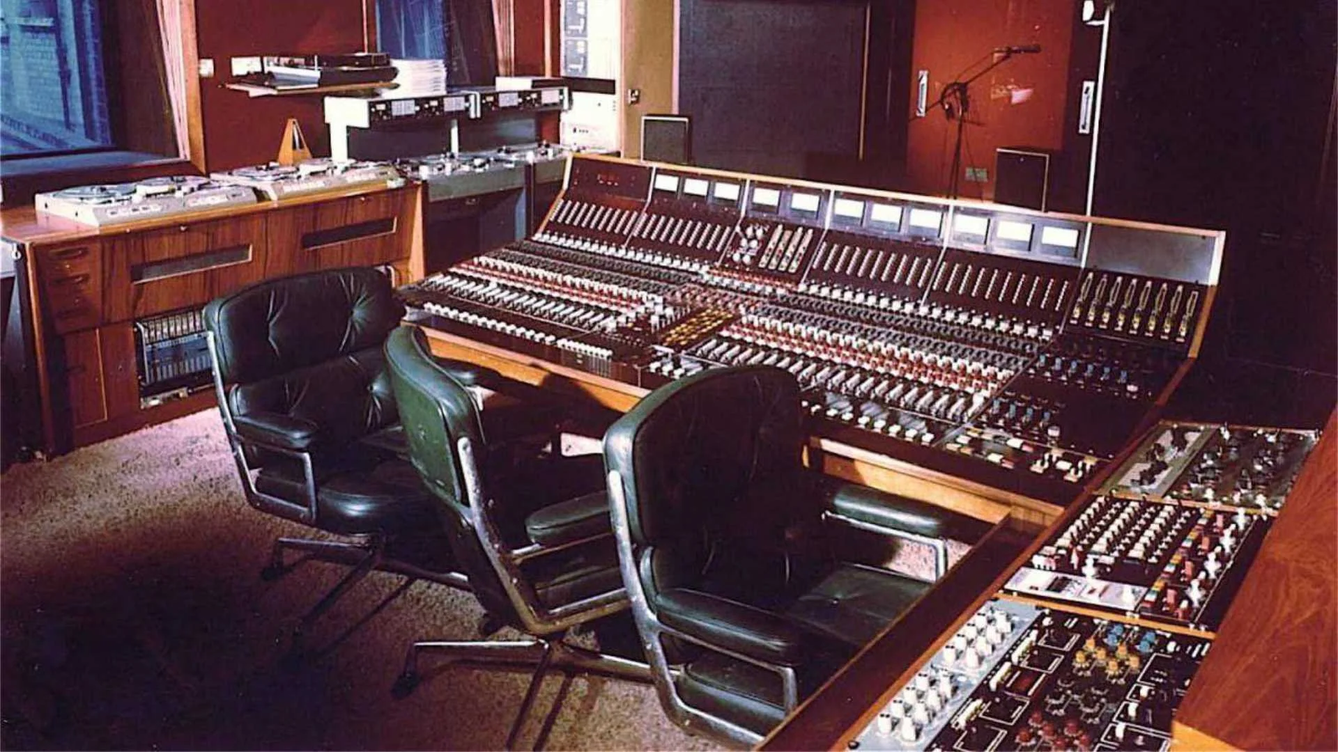 Why Music Recording Had Advantages Before DAWs | Production Expert