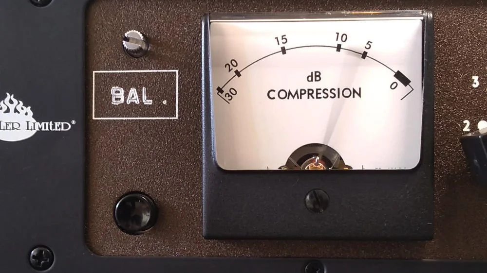 5 Reasons Why Pros Still Use Analogue Gear | Audio Production: News ...