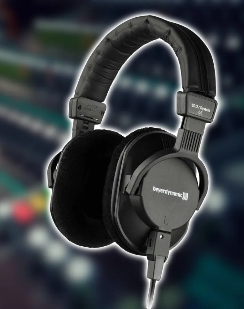 How To Give Better Artist Headphone Mixes In The Studio | Production Expert