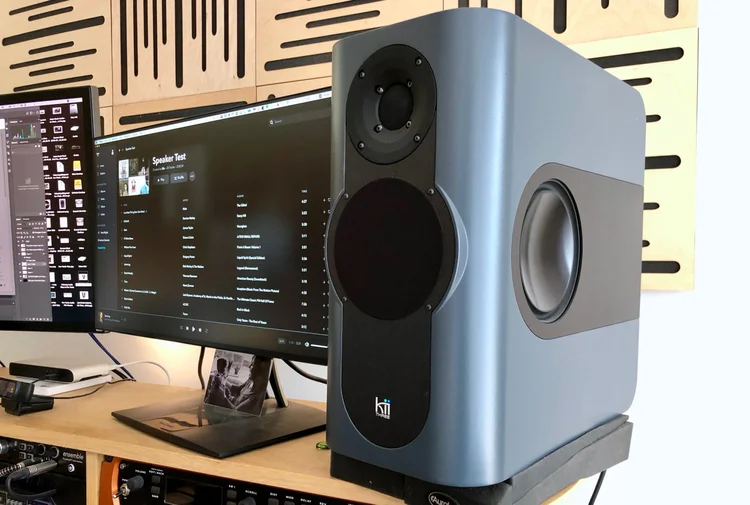 5 Ways Inverting Polarity Helps Audio Engineers | Production Expert