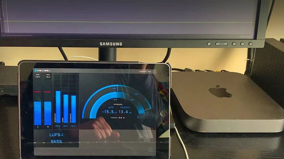 How I Reclaimed My Screen From Metering Plugins | Production Expert