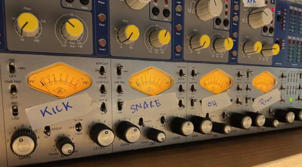 Tracking A Live Band With A Silent Rig | Production Expert