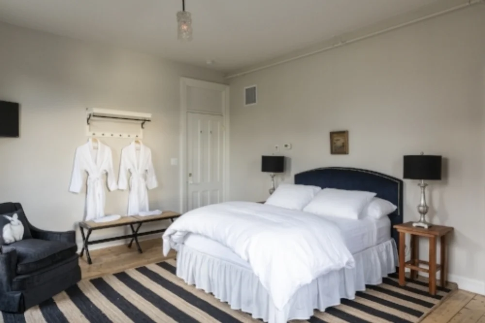 Accommodations & Amenities — The Stewart House