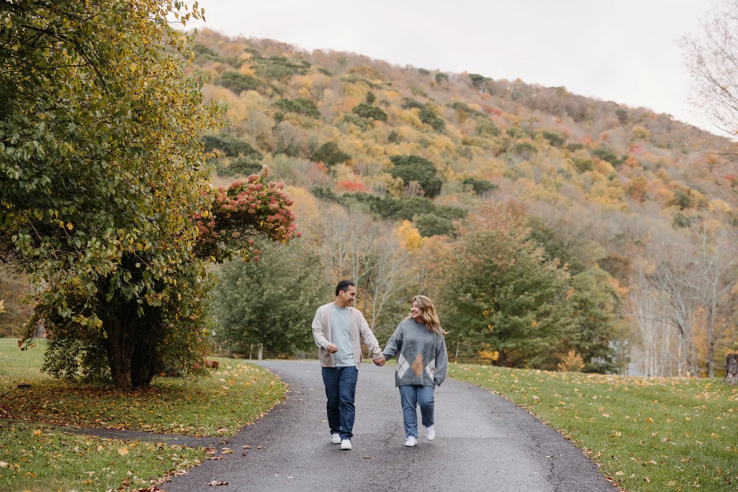 Jessica + Justin | Catskills Engagement Session | Pine Hill, NY — Love ...