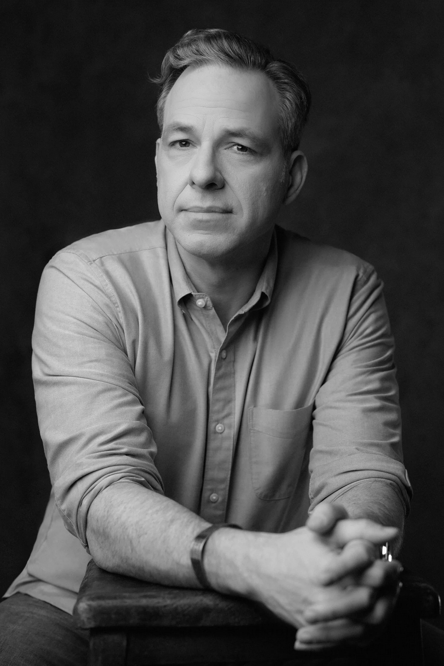 A Candid Session with Jake Tapper: Behind the Lens of a Memorable ...