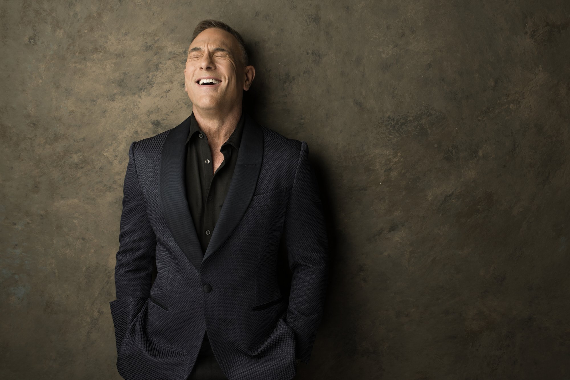 Elevating Professional Branding: A Photoshoot with Renowned ...