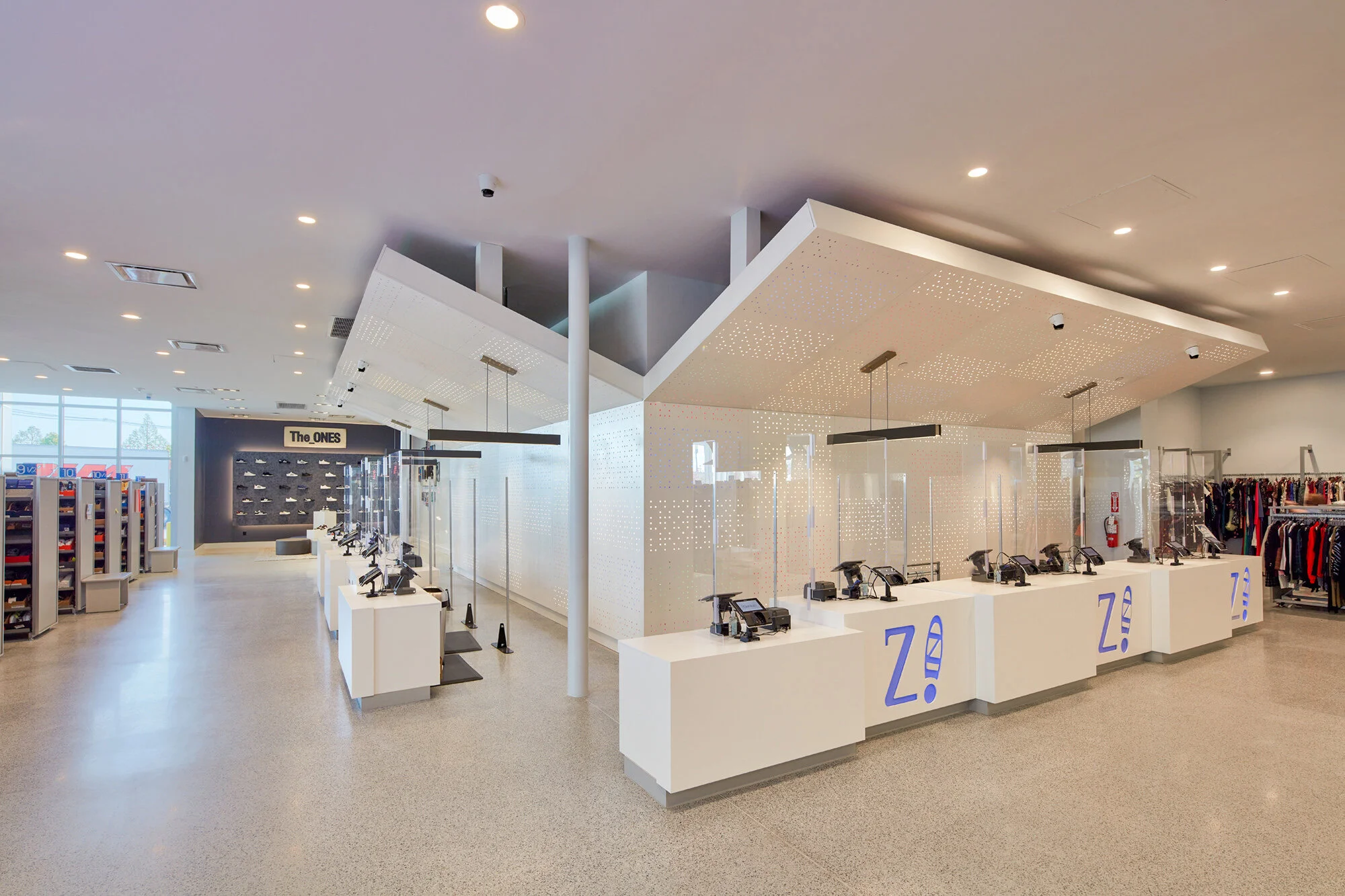 ZAPPOS UNBOXED MALL OF ST MATTHEWS, LOUISVILLE KY — BENJAMIN NORTON ...